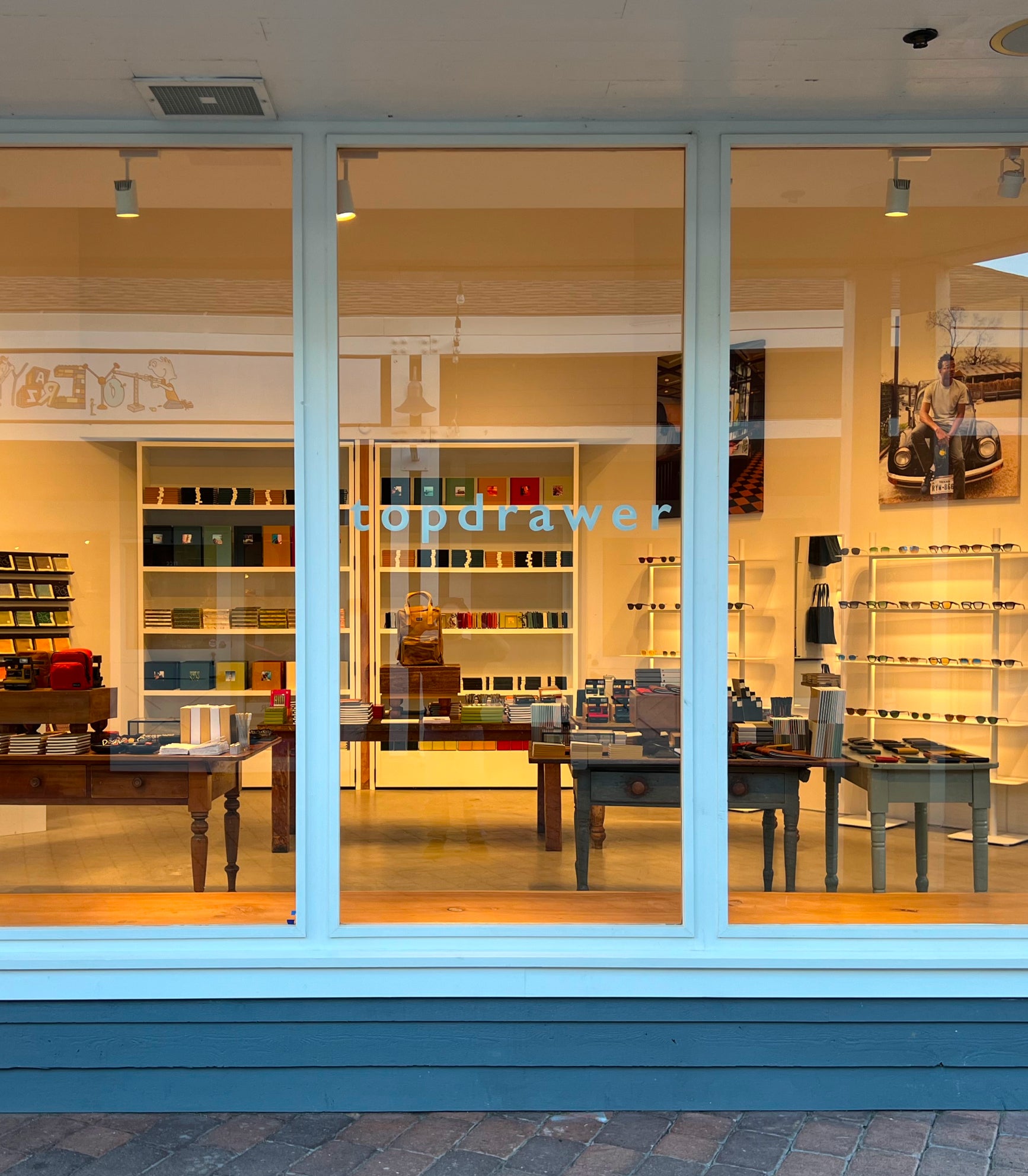 Topdrawer Store Locator